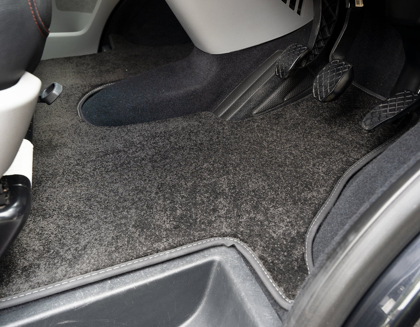 Mercedes Sprinter Van 2006-2018 Van Mats (walkthrough) from £44.99 | UK ...