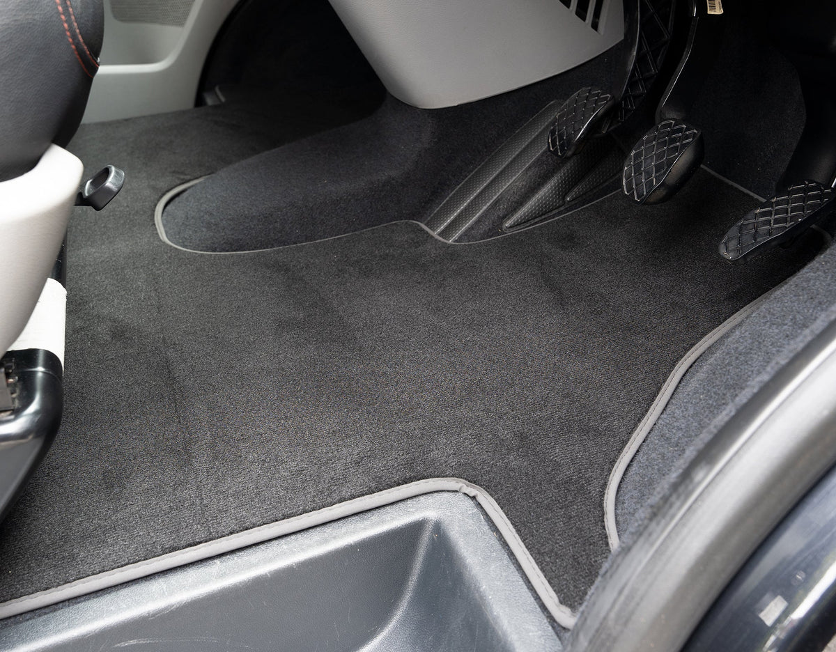 Volkswagen Transporter T5 Shuttle Minibus 2004-2015 Minibus Mats (9 ...