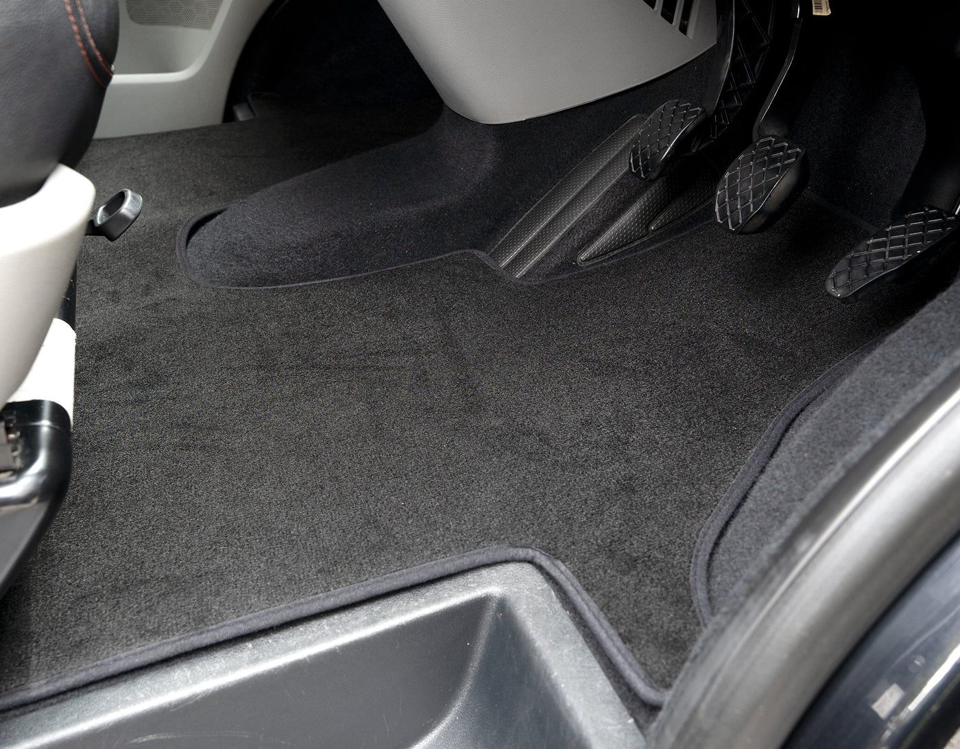 Mercedes Sprinter Van 2006-2018 Van Mats (walkthrough) from £44.99 | UK ...